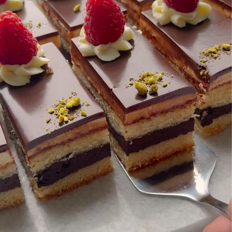 Tranche Pastry – DZa La Familia Restaurant | DUBAI